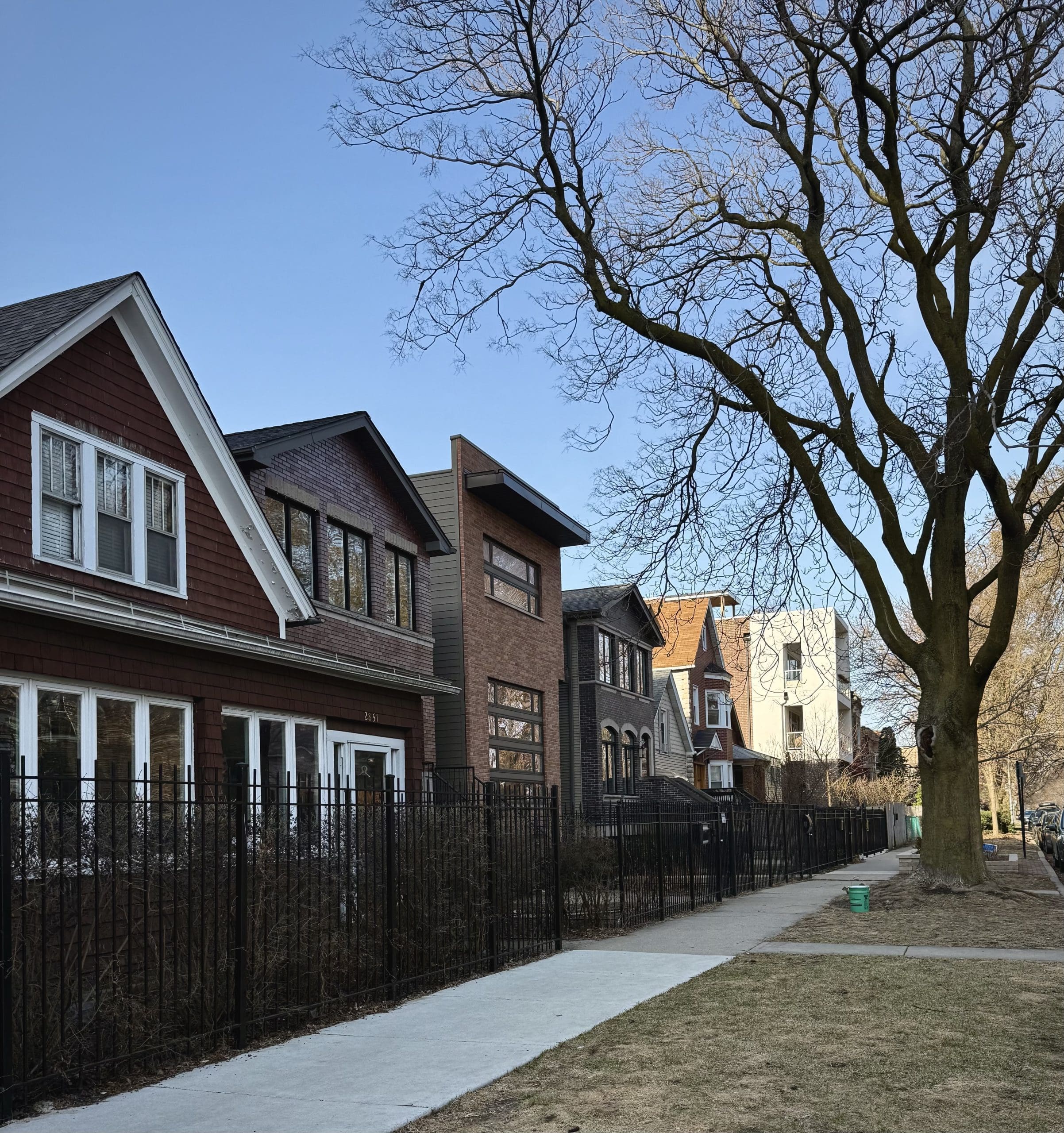 A Complete Neighborhood Guide To Logan Square | ChicagoCentric